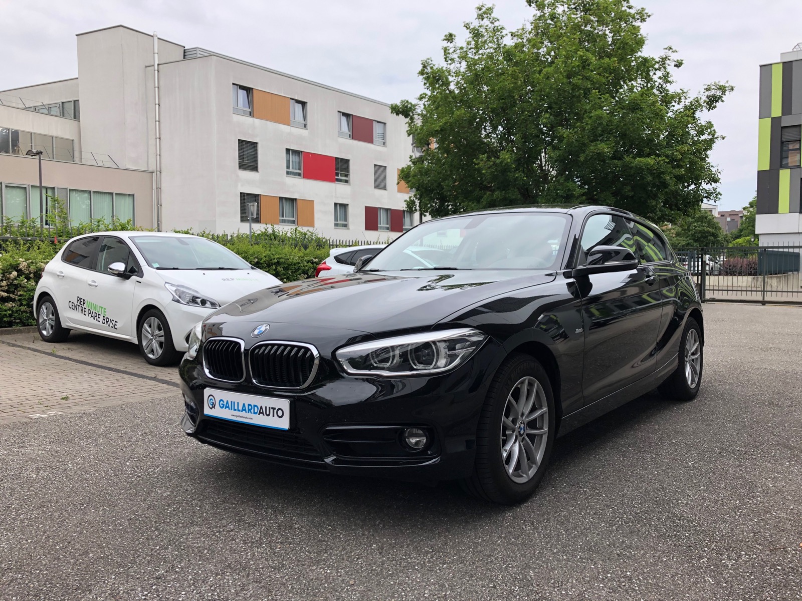 BMW 118i Sport Line 136 cv vendu et importé par Gaillard Auto - 7940