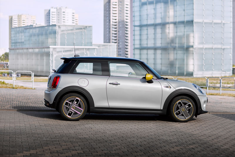 En exclusivité choisissez la meilleure Mini à prix exceptionnel