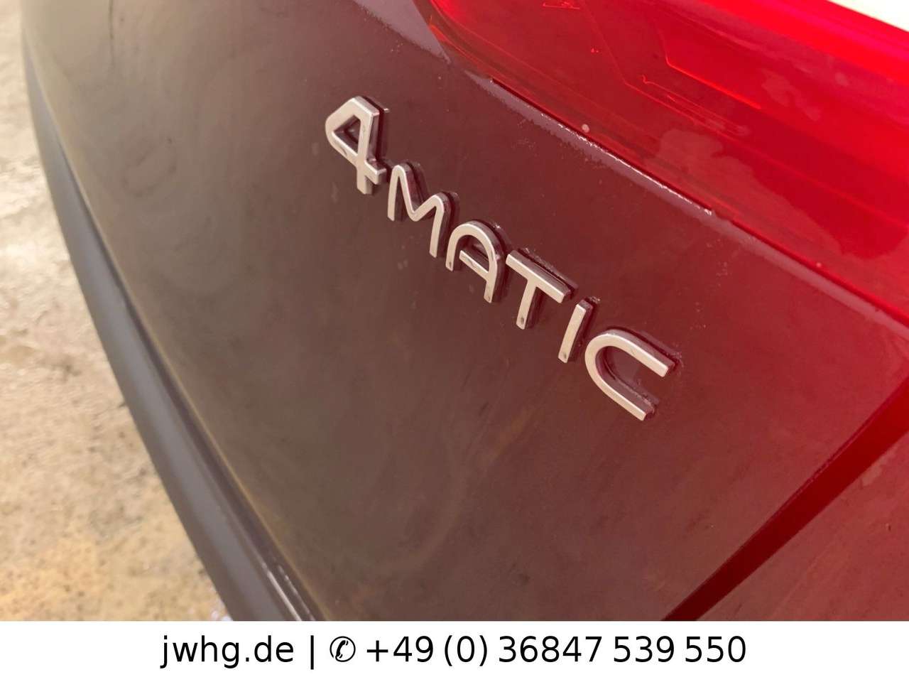 Mercedes EQC 400 400 4M AMG-Line Distronic 360°Kam Glasdach de 2021 ...