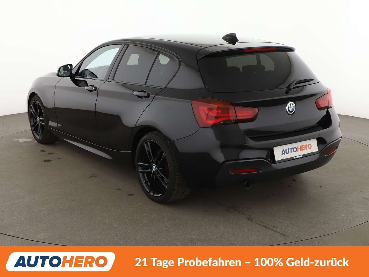 BMW 118 118i Edition M Sport Shadow Aut.*NAVI*LED*TEMPO* de 2019, 42 ...