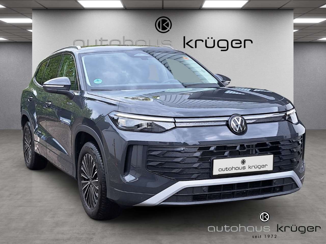 Volkswagen Tayron 2.0 TDI DSG Life Navi Digitales Cockpit LED ACC Ap de ...