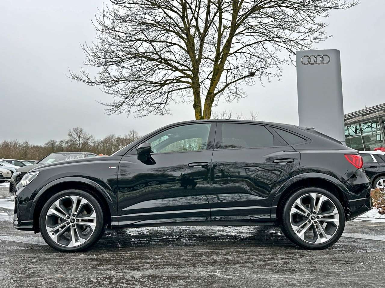 Audi Q3 Sportback 35TFSI S LINE BLACK PANO ACC SONOS de 2024, 21 290 km ...