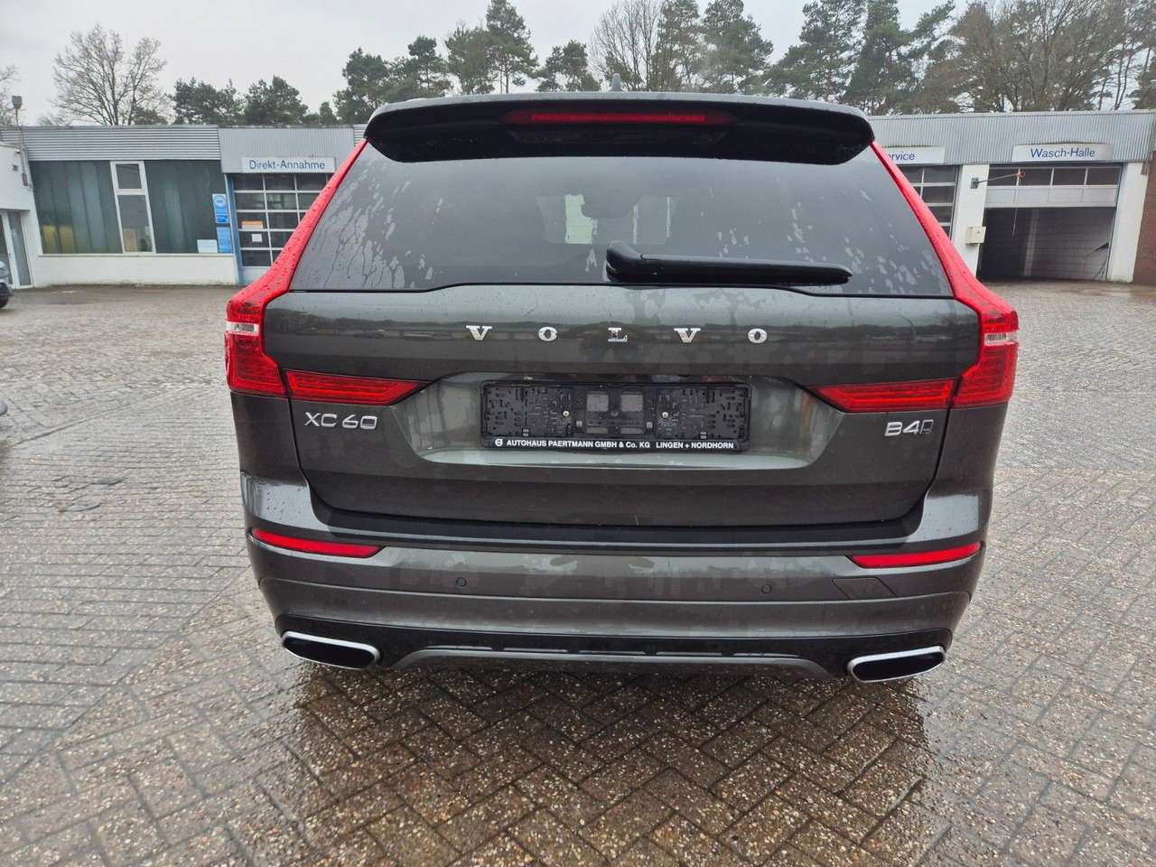 Volvo XC60 R-Design AWD de 2021, 101 500 km, Diesel, occasion Allemagne ...