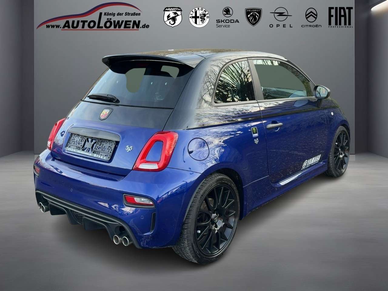 Abarth Abarth 500 1.4 T-Jet 16V Monster Energy Yamaha Monster ...