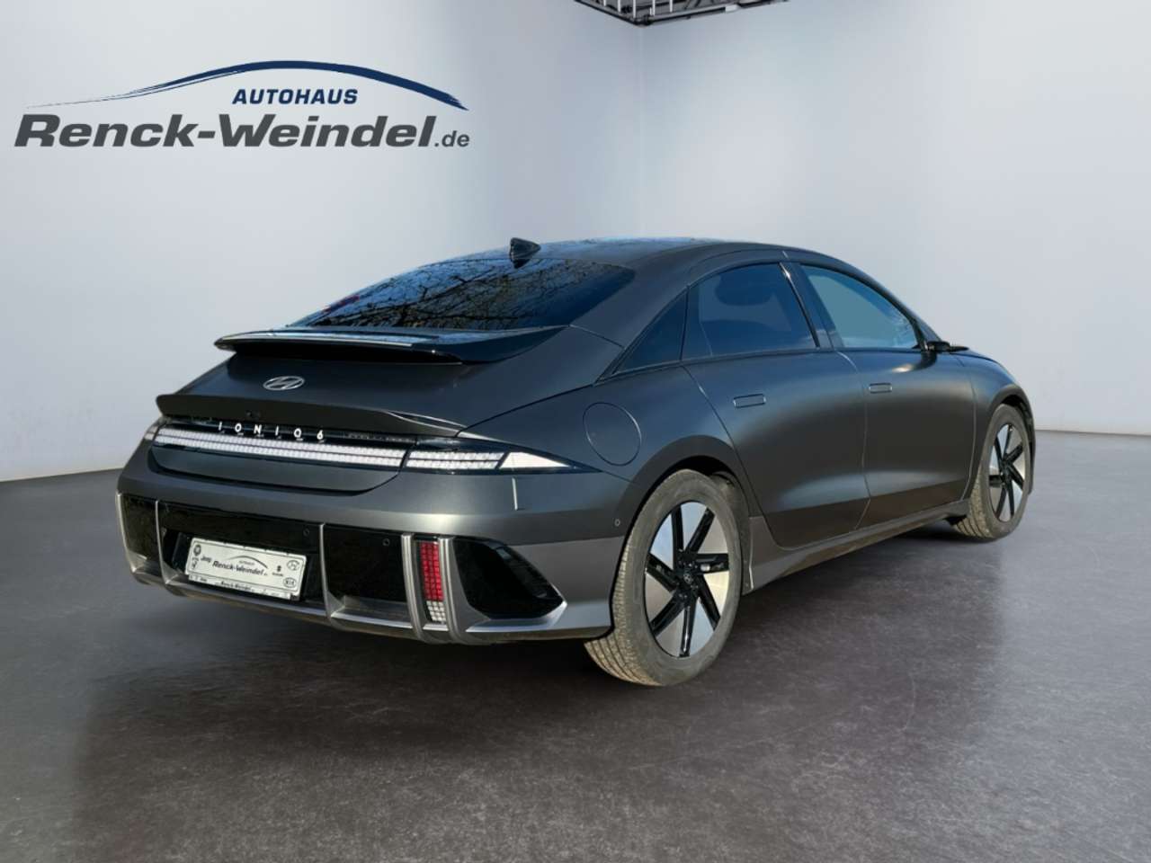 Hyundai IONIQ 6 Uniq HUD Navi Digitales Cockpit Memory Sitze Sound de ...